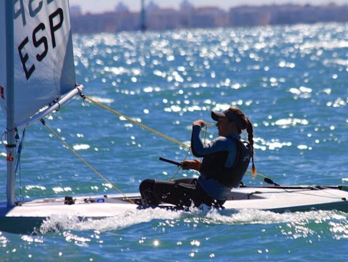 Ana Moncada, campeona de la Copa de Andalucía de la clase Láser - Club ...